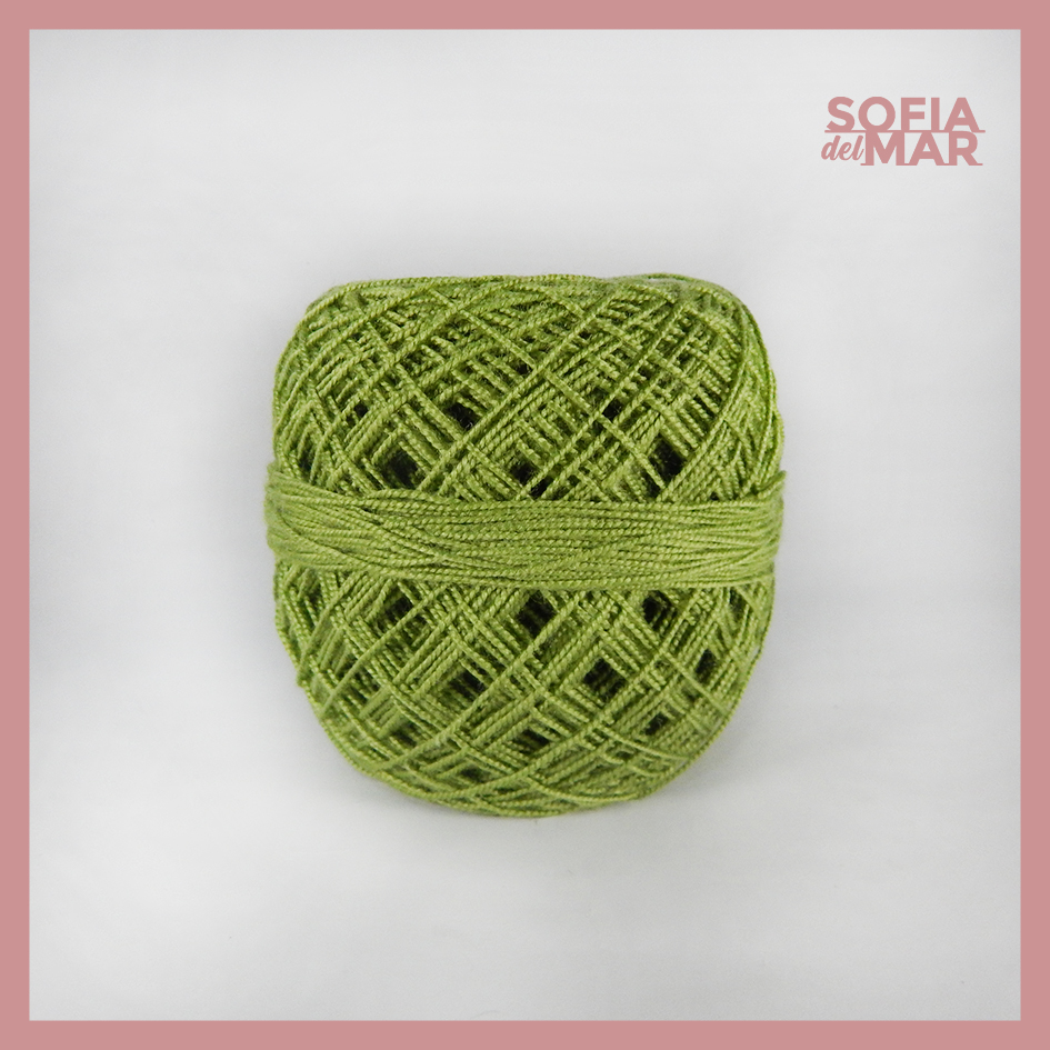 Hilo Coral – Verde Olivo 7762 – 50 gr – Sofia del Mar Tejidos a Crochet
